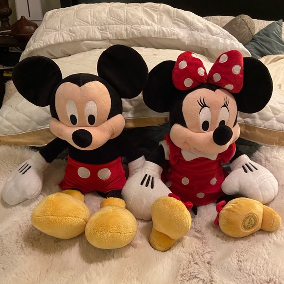 Disney | Toys | Mickey Mouse And Minnie Mouse Stuffed Animal Set | Poshmark